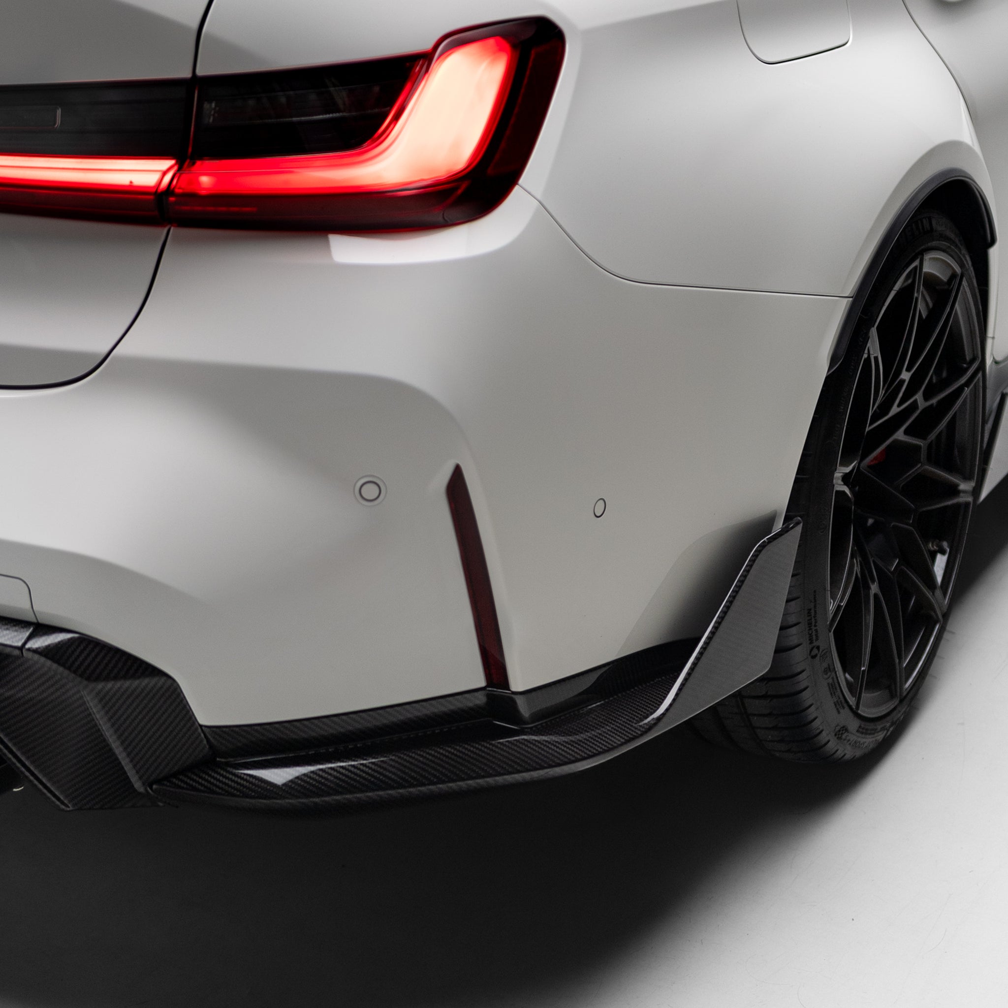 M Performance Style Pre Pregged Dry Carbon Rear Winglets for BMW M3 G8