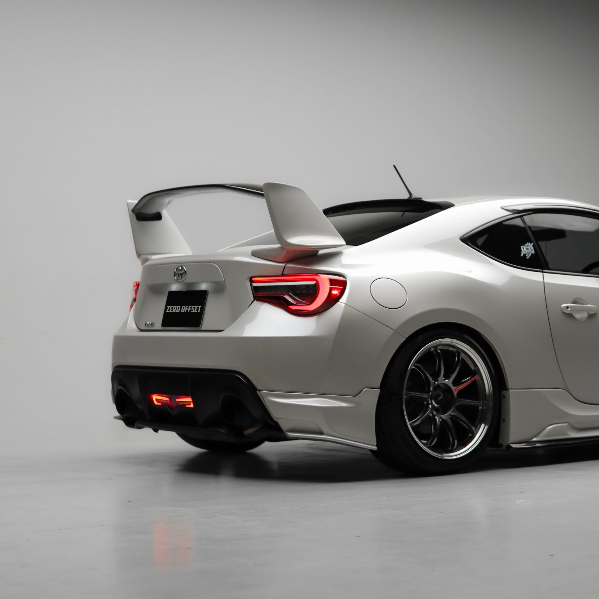 Aero/Nur Spec Style Trunk Spoiler for Toyota 86 (ZN6) / Subaru BRZ (ZC