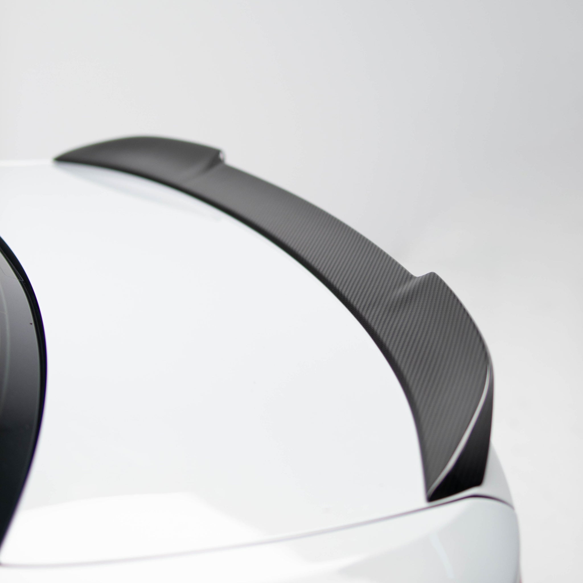 CS Style Pre Pregged Dry Carbon Fiber Trunk Lid Spoiler for BMW 2 Seri